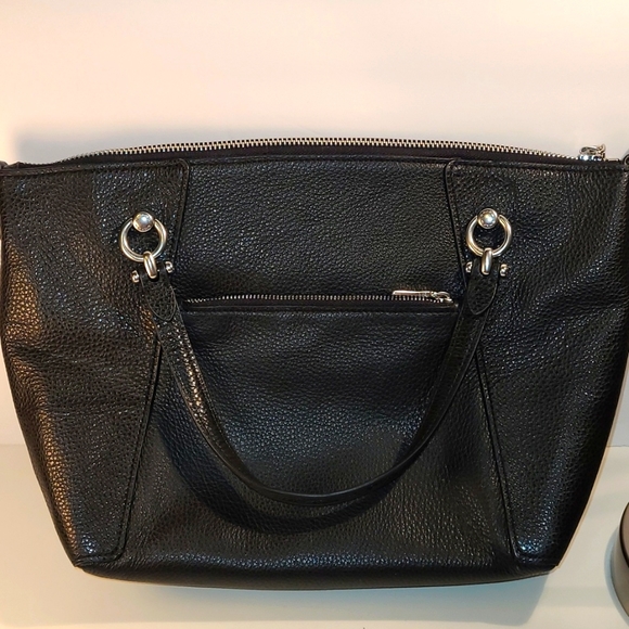 Coach | Bags | Coach Leather Kelsey Satchel With Crossbody Strap | Poshmark